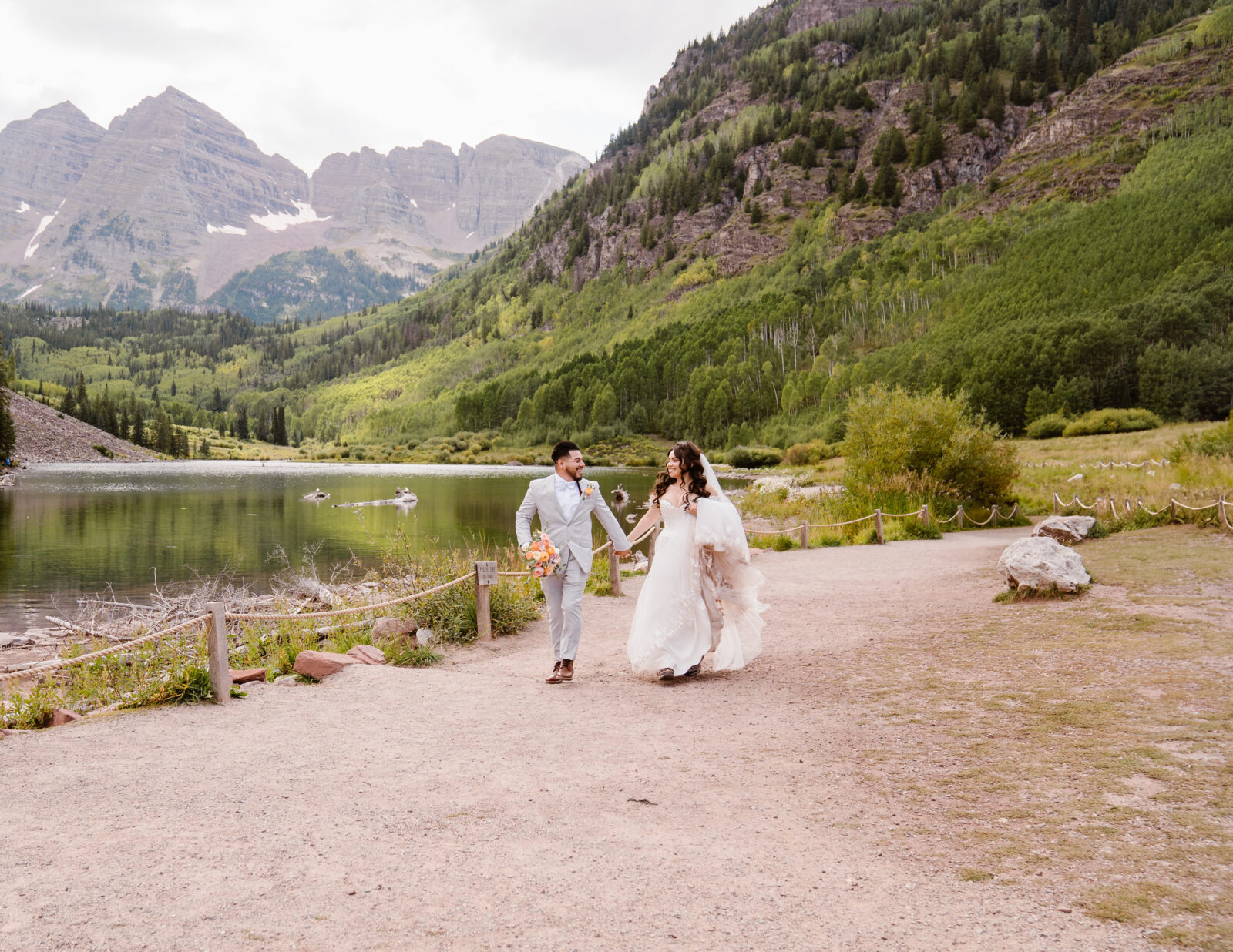 How to Elope at The Maroon Bells Amphitheater - Aspen, Colorado